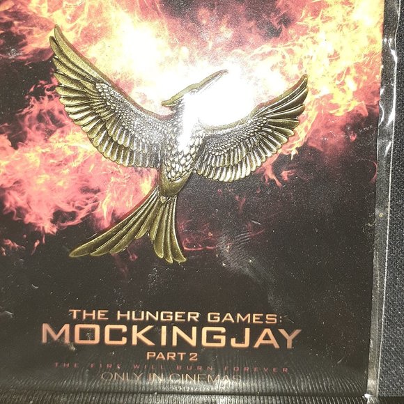 Lion's Gate Entertainment | Accessories | Addon Hunger Games Mockingjay ...